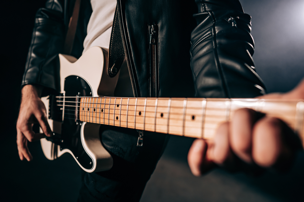 Get advice on choosing an electric guitar - Muziker