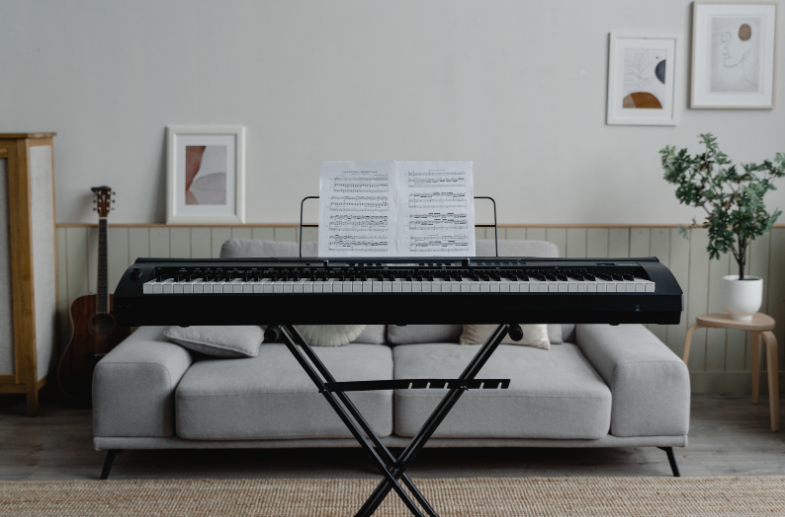 How to Learn to Play the Piano – Beginner’s Guide - Muziker